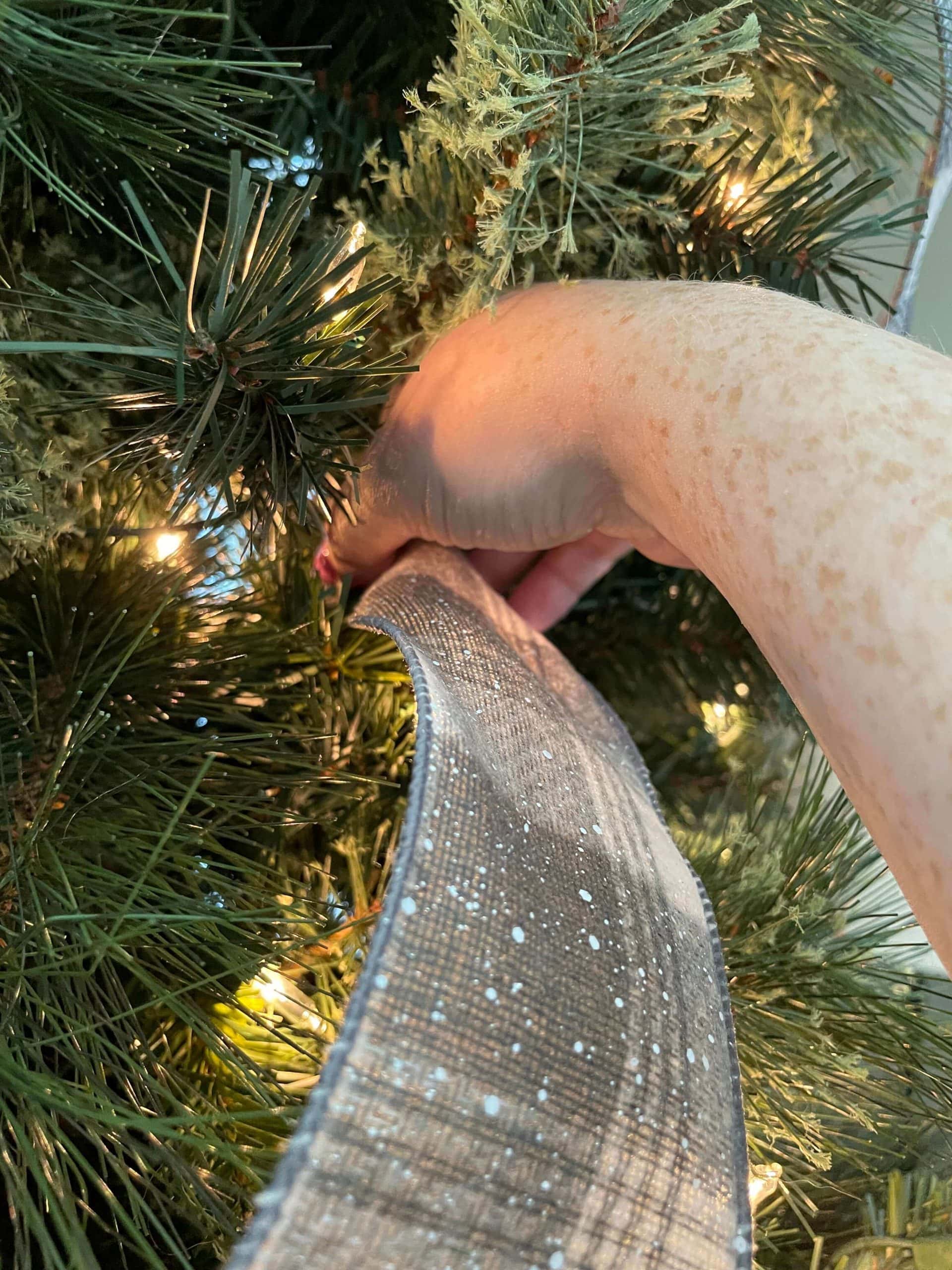 How to Decorate a Skinny Christmas Tree with Ribbon