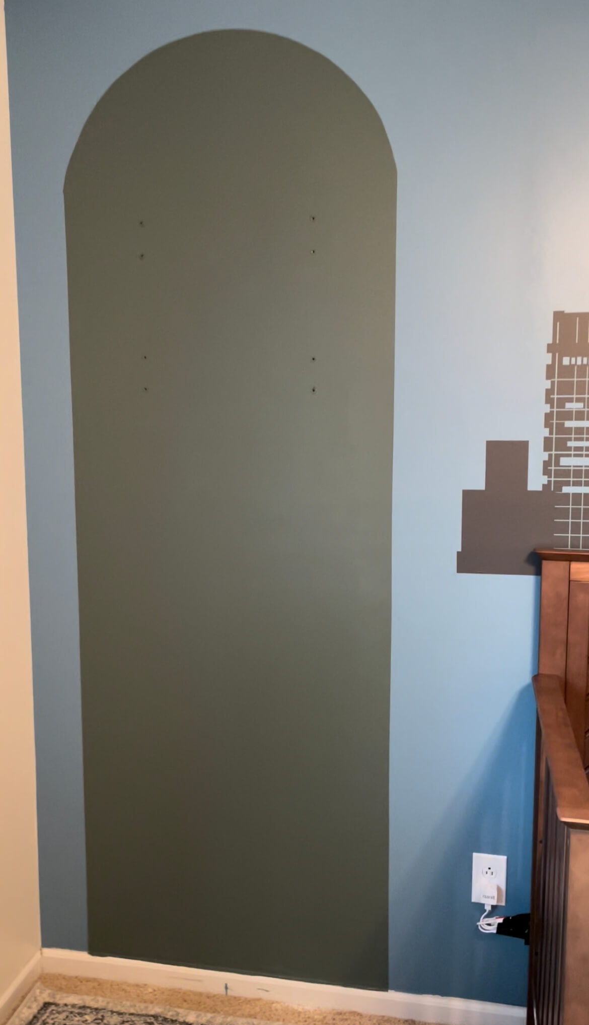 How to Easily Paint an Arch on your Wall - My Homier Home